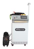 China Handheld Laser Cleaning Machine 1064nm Wavelength M2<1.2 Beam Quality 1-20KHz Pulse Frequency for sale