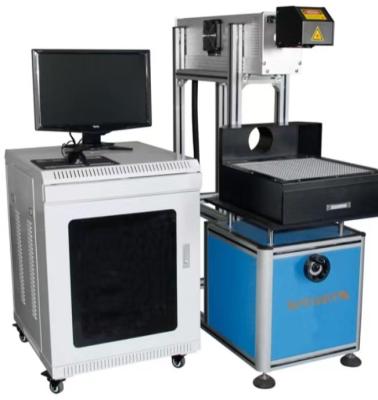 China 90W 100W Water Cooled CO2 Laser Marking Machine EZCAD Software 0.01mm Line for sale