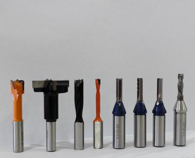 China Carbide Tipped V Point Through Hole Boring Bits 70mm Length with 1/8