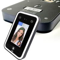 China Wide Dynamic Face Recognition Time Attendance Terminal with Free SDK 5000 Face Capacity for sale