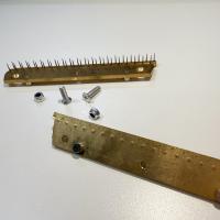 China Stenter Machine Parts Pin Plate 40pins Copper Plate Carbon Steel Needle 96mm Center Distance Without Nickel Plating for sale