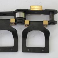 China Unitech Stenter Machine Parts Chain Link Santa Lucia Spares Copper Pads 81mm Pitch Good Quality for sale