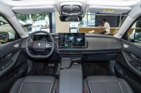 China Black Sl03 Changan Electric Vehicles Car High Speed Five Door Five Seats Four Wheel for sale