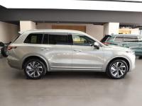 China High Performance 6 Seater Electric SUV 5 Doors Fast Speed 172km/h LIxiang One for sale