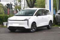 China High Performance 5 Seater MPV Electric Car 5 Doors New Energy Benteng NAT 419KM for sale