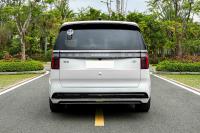 China Medium Large MPV Electric Car 5 Doors Dual Motor 6 Seater EV Car ZEEKR 009 for sale