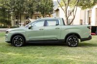 China Sports Pickup EV Car 400km Left Hand Geely Radar RD6 Electric Vehicle For Transport for sale