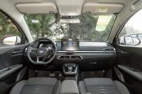 China Standard Version BYD E2 Electric Car 301KM Durable EV Compact SUV for sale