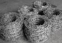 China TUV Certified ASTM 6 8 9 10 12 14 18 20 Hot Dipped Galvanized Barbed Wire with and Certification for sale