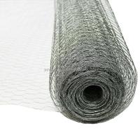 China Hot Dipped Galvanized 1m x 30m Welded Wire Mesh Fence Roll for Chicken Coop Made of Q195/Q235 Raw Material for sale