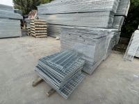 China heelguard Channel Drain  Stainless steel precision casting gratings Shaped steel grating for sale