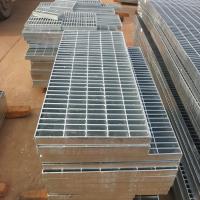 China Metal building materials hot dipped 30 x 3mm galvanized steel grating Low Carbon Walkway,Floor Drain Grate for Building Material for sale
