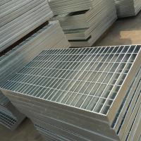 China Metal building materials hot dipped 30 x 3mm galvanized steel grating Low Carbon Walkway,Floor Drain Grate for Building Material for sale