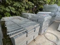 China factory direct Size custom mild steel available Galvanized Iron Wire Steel wire mesh for sale
