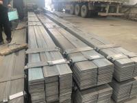 China 5160 rolled spring steel flat bars and rectangular carbon stainless steel bars for a wide range of applications. for sale