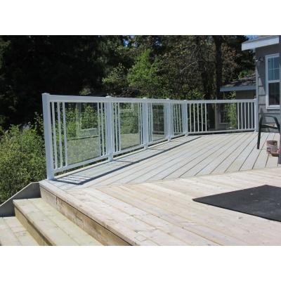 China 10mm 12mm Toughened Iron Tempered Glass for Frameless Balustrade Fence Flat Tempered for sale