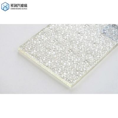 China 4mm 5mm 6mm Clear Color Patterned Glass/Woven Patterned Glass Flat Polished Edge Work for sale