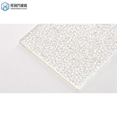 China Patterned Glass 1830*2440 Diamond/Crystal/Chinchilla/Nashiji 3mm 5mm Layers s Demand for sale