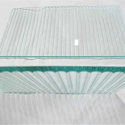 China LED Bathroom Mirror Glass with Customized Painted Glass and 5 Years After-sales Service for sale