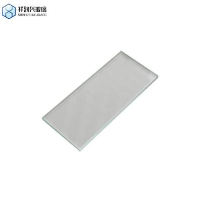 China 7-14 Days After Deposit Low Iron Ultra Clear Tempered Patterned Glass for Building for sale