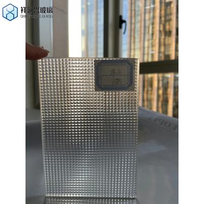 China GB15763.2-2005 Approved Annealed 6mm Obscure Iron Wire Mesh Figured Patterned Wired Glass for sale