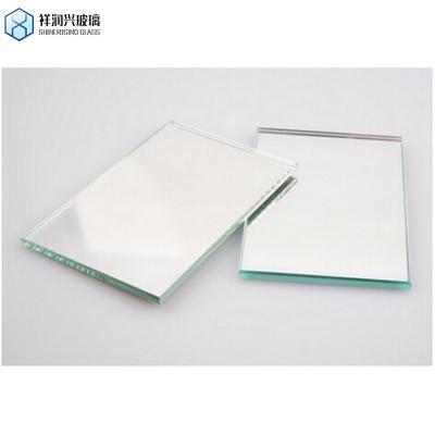 China Flat Polished Silver Mirror Glass for Bathroom Natural Green and Durable Manufactured for sale
