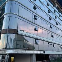 China Insulated Glass Electric Smart Motorized Integral Blinds for Custom Size Windows for sale