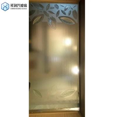 China 3mm-6mm Ribbed Corrugated Clear Karatachi Decorative Wired Glass for Architecture for sale