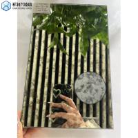 China Decorative Wall Mirror with Artistic Design and Antique Mirror Glass in Silver Finish for sale