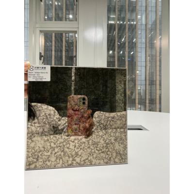 China 3mm-8mm Antique Glass Mirrors with Customized Request and 5 Years After-sales Service for sale