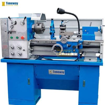 China Horizontal Gap-bed Metal Lathe Machine with 590 KG Weight and Other Tool Post Stations for sale