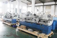 China 788mm Swing in Gap and Machining Capacity Universal Center Lathe Machine with 2-axis DRO for sale
