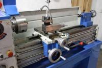 China 330mm Max. Swing Diameter Precision Gear Head Engine Lathe High Precision Metal Lathe Machine for sale
