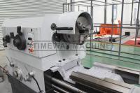 China 3900 KG Weight 3725x1473x1622 mm Hot Engine Lathe Metal Turning Machine for Thread Cutting for sale