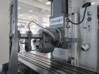 China ISO50 Spindle Taper Large Universal Bed Type Milling Machine for 1500x670 Table Travel for sale