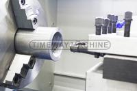 China QK-200 CNC Pipe Thread Lathe Machine with 4 Tool Post Stations and FANUC Control System for sale