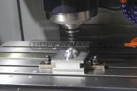China Linear Rails High Precision CNC Vertical Machining Machine 3-axis Milling Machines 1000x500 Table Size for sale