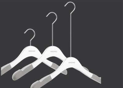 China Solid Wooden Painting White Clothing Store Hangers With Different Hook OEM Service for sale