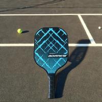 China Carbon Fiber Adults Pickleball Paddle USAPA Approved with Non-Slip Faux Leather Grip for sale