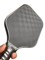 China Lightweight Pickleball Paddle with 3D Custom Design and 18K Carbon Fiber Honeycomb Core for sale