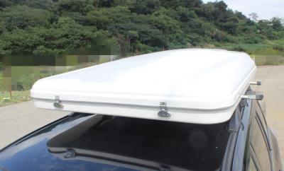 China High quality single layer fiberglass  hard shell  roof top tent with side awning for sale