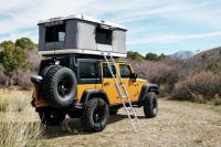 China single layer fiberglass Hard Shell Roof Top Tent for sale