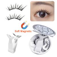 China Wispy Soft Magnetic Eye Lash Kit 5 Pairs With Magnetic Eyeliner No Glue Natural To Glam Look for sale