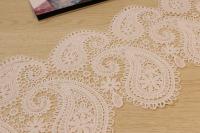 China Paisley White Guipure Lace Trim , Watersoluble Embroidered Lace Trim 190mm for sale