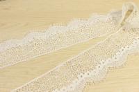 China 3 Inch Guipure Lace Trimming Chantilly White Color 100% Shiny Polyester for sale