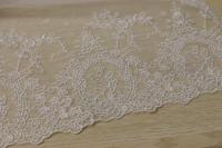 China ODM Embroidered Tulle Lace Trim , Gauze Mesh 5 Inch Lace Trim for sale
