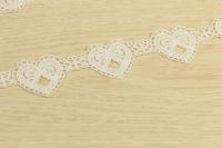 China Polyester Guipure Lace Trims With Heart Pattern Multiapplication for sale