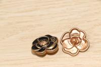 China 3D Decorative Clothing Buttons 34L Ecofriendly For Multiusage for sale