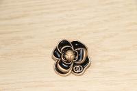 China 3D Decorative Clothing Buttons 34L Ecofriendly For Multiusage for sale
