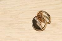 China Diamonds Gold Buttons For Shirts 32L Multifunctional Round Shaped for sale